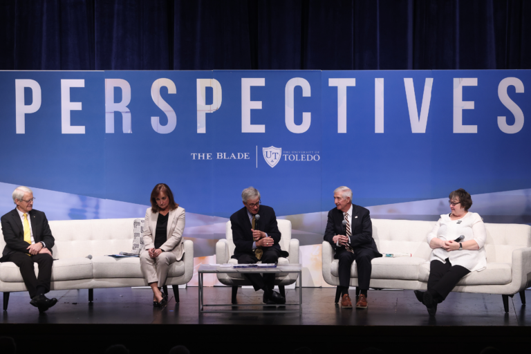 Perspectives – The Blade